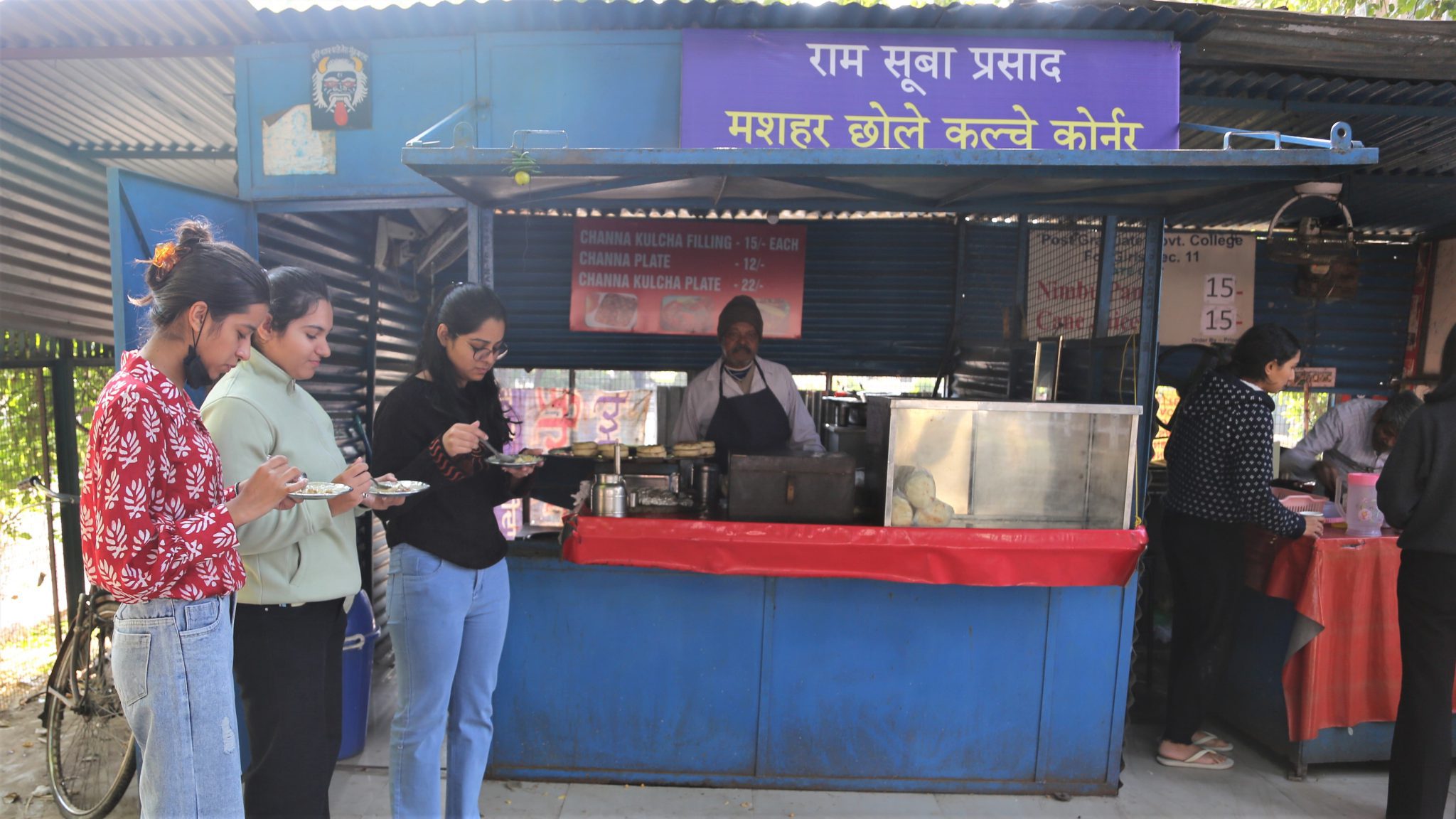 Eating joints – Post Graduate Government College for Girls